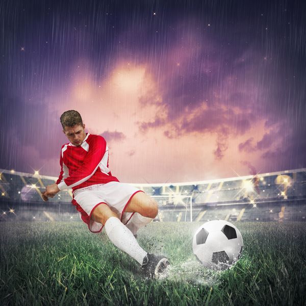 Fudbal fotografije i ljubicasto nebo – Posteraj - štampa i uramljivanje